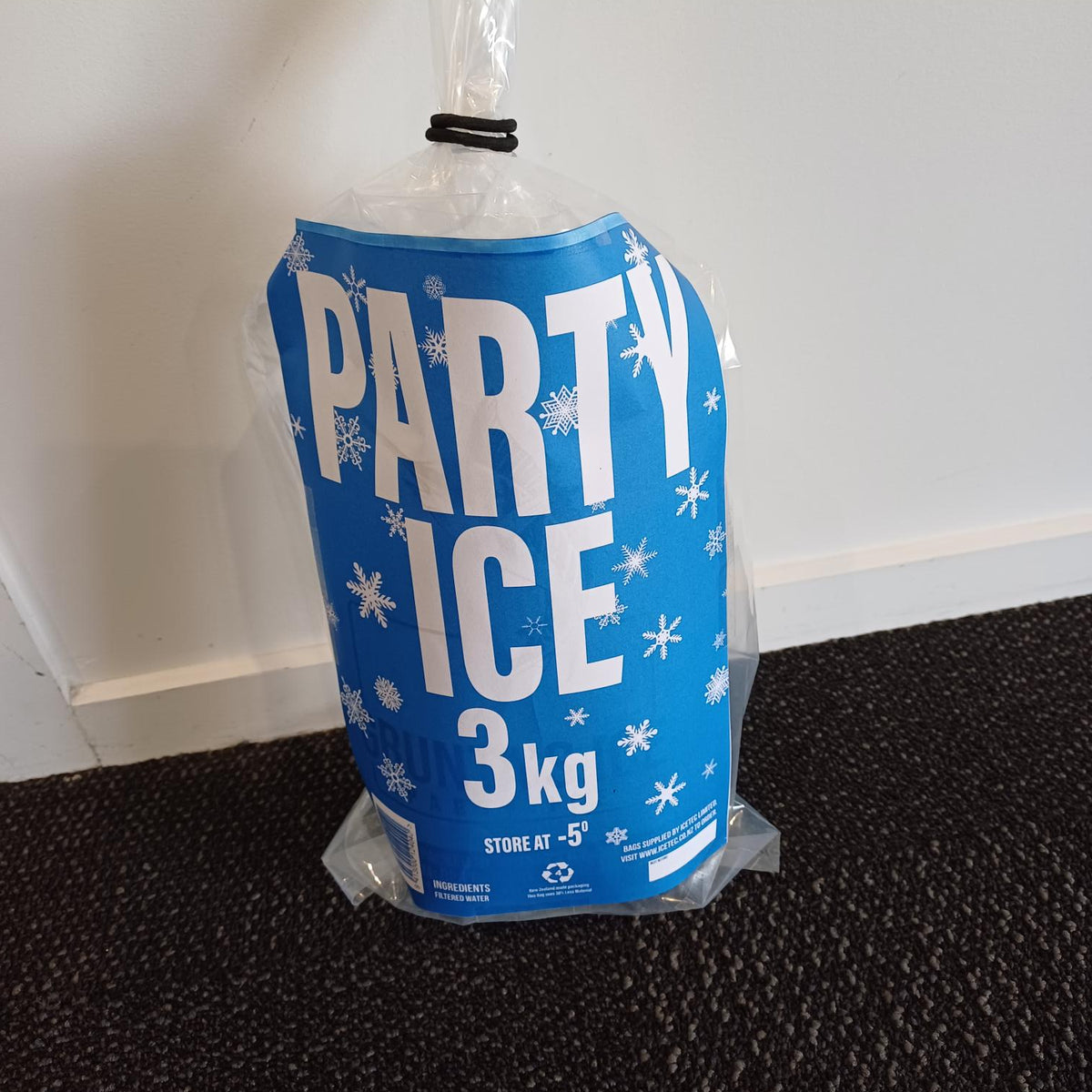 200 Party Ice Bags with Barcode, Batch No, and Best Before Space ...